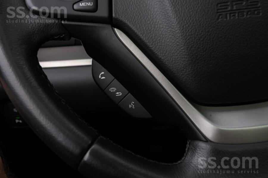 Brown Honda CR-V 2013 in Jelgava, with an engine capacity of 2.20 L and mileage of 0 thousand km for 11700 €, photo 19 on AUTOMOTO.COM.LV