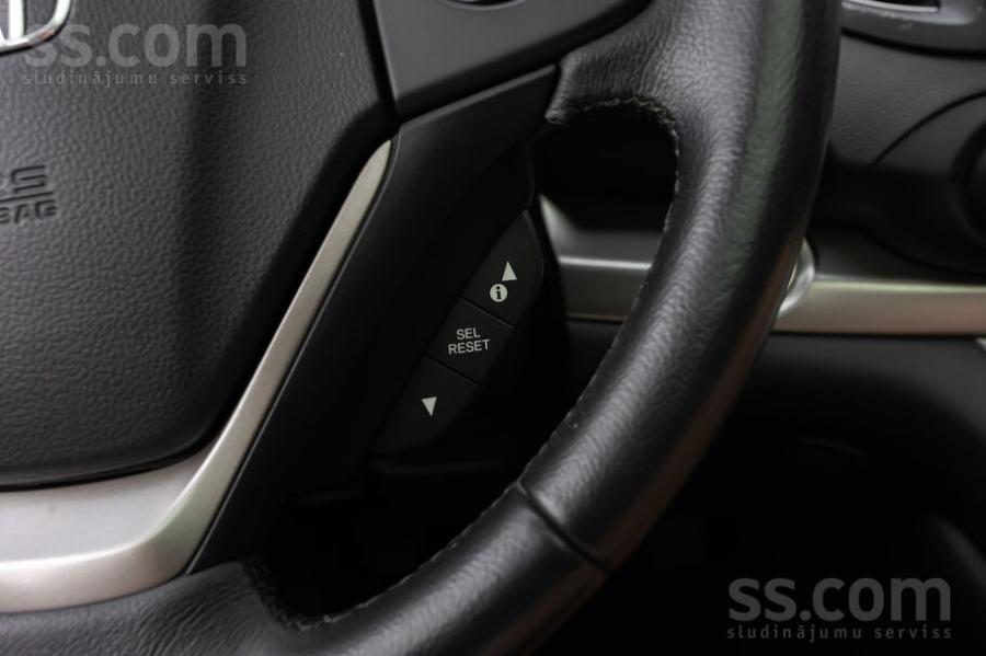 Brown Honda CR-V 2013 in Jelgava, with an engine capacity of 2.20 L and mileage of 0 thousand km for 11700 €, photo 20 on AUTOMOTO.COM.LV