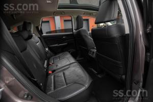 Brown Honda CR-V 2013 in Jelgava, with an engine capacity of 2.20 L and mileage of 0 thousand km for 11700 €, photo 28 on AUTOMOTO.COM.LV