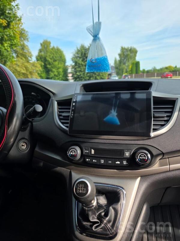 Brūns Honda CR-V 2013 Saldus, ar dzinēja tilpumu 1.60 L un nobraukumu 102 tūkst. km par 9495 €, foto 3 vietnē AUTOMOTO.COM.LV