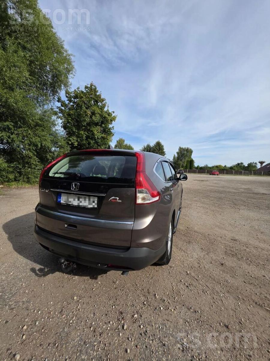 Brūns Honda CR-V 2013 Saldus, ar dzinēja tilpumu 1.60 L un nobraukumu 102 tūkst. km par 9495 €, foto 8 vietnē AUTOMOTO.COM.LV