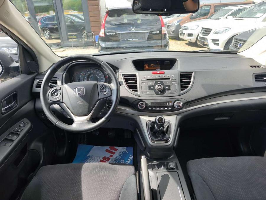 Brown Honda CR-V 2013 in Vilnius, with an engine capacity of 2.20 L and mileage of 221 thousand km for 9950 €, photo 13 on AUTOMOTO.COM.LV