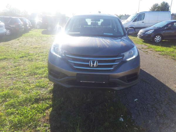 Brown Honda CR-V 2013 in Siauliai, with an engine capacity of 2.20 L and mileage of 176 thousand km for 8200 €, photo 3 on AUTOMOTO.COM.LV