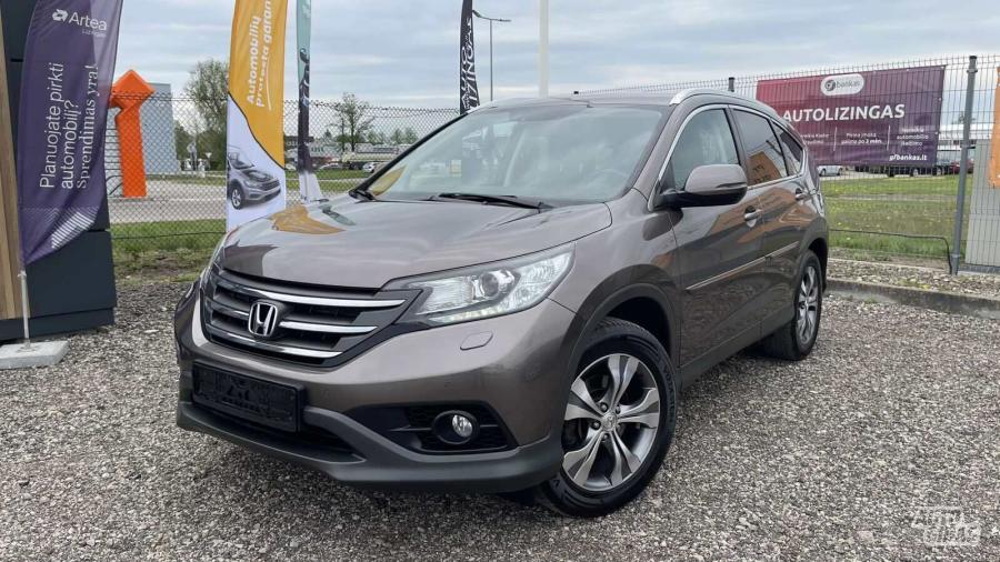 Brown Honda CR-V 2014 in Marijampole, with an engine capacity of 2.20 L and mileage of 172 thousand km for 10990 €, photo 1 on AUTOMOTO.COM.LV