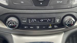 Brown Honda CR-V 2014 in Marijampole, with an engine capacity of 2.20 L and mileage of 172 thousand km for 10990 €, photo 29 on AUTOMOTO.COM.LV