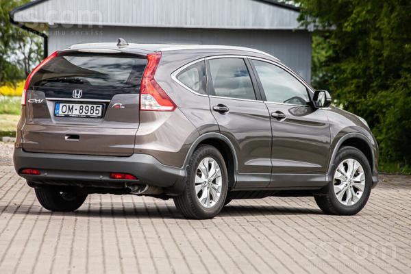 Brown Honda CR-V 2014 in Tukums, with an engine capacity of 2.20 L and mileage of 0 thousand km for 7390 €, photo 7 on AUTOMOTO.COM.LV