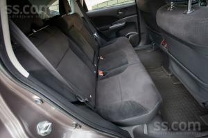 Brown Honda CR-V 2014 in Tukums, with an engine capacity of 2.20 L and mileage of 0 thousand km for 7390 €, photo 12 on AUTOMOTO.COM.LV