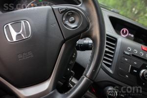 Brown Honda CR-V 2014 in Tukums, with an engine capacity of 2.20 L and mileage of 0 thousand km for 7390 €, photo 18 on AUTOMOTO.COM.LV