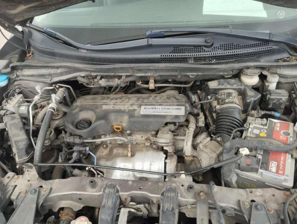 Brown Honda CR-V 2014 in Taurage, with an engine capacity of 1.60 L and mileage of 169 thousand km for 9000 €, photo 6 on AUTOMOTO.COM.LV