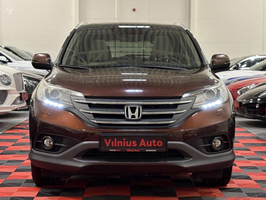 Brūns Honda CR-V 2014 Viļņa, ar dzinēja tilpumu 2.00 L un nobraukumu 149 tūkst. km par 13690 €, foto 3 vietnē AUTOMOTO.COM.LV