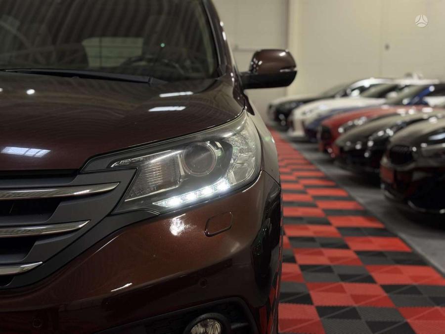 Brūns Honda CR-V 2014 Viļņa, ar dzinēja tilpumu 2.00 L un nobraukumu 149 tūkst. km par 13690 €, foto 8 vietnē AUTOMOTO.COM.LV