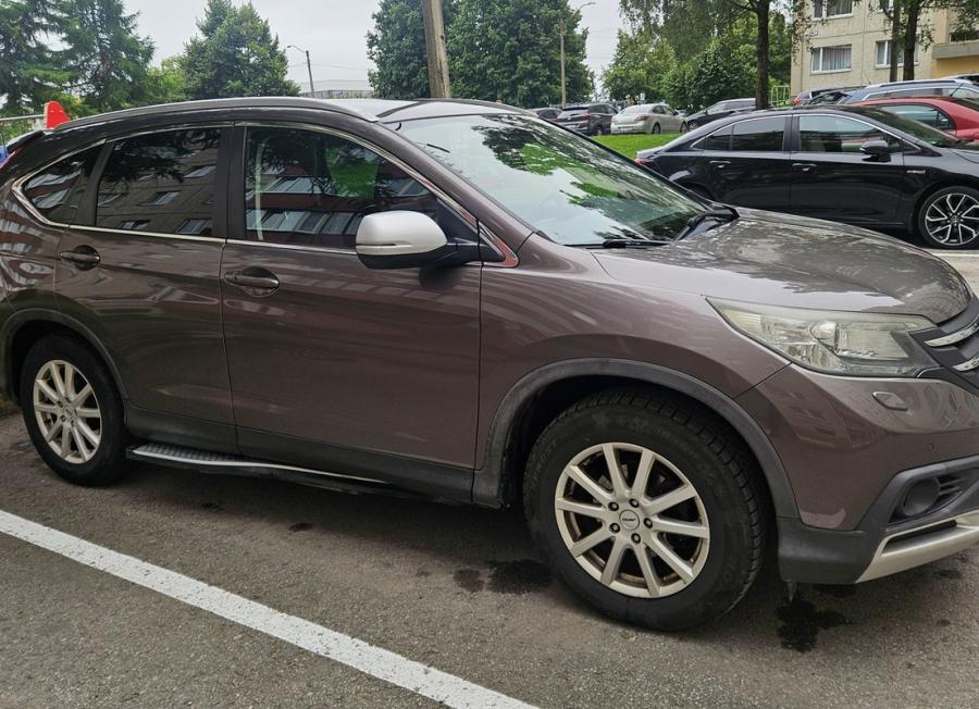 Brūns Honda CR-V 2014 Tallina, ar dzinēja tilpumu 2.00 L un nobraukumu 98 tūkst. km par 13500 €, foto 14 vietnē AUTOMOTO.COM.LV