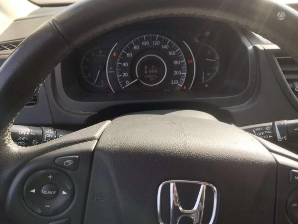 Brown Honda CR-V 2014 in Taurage, with an engine capacity of 1.60 L and mileage of 169 thousand km for 8800 €, photo 8 on AUTOMOTO.COM.LV