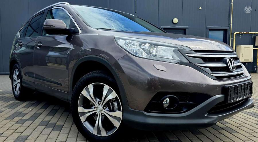 Brūns Honda CR-V 2014 Šauļi, ar dzinēja tilpumu 2.20 L un nobraukumu 240 tūkst. km par 11250 €, foto 5 vietnē AUTOMOTO.COM.LV