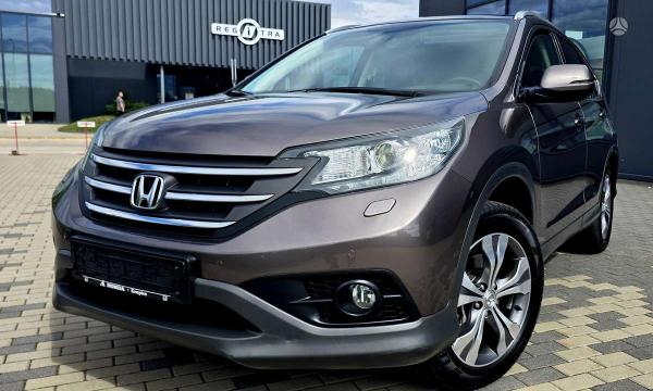 Brown Honda CR-V 2014 in Siauliai, with an engine capacity of 2.20 L and mileage of 240 thousand km for 11250 €, photo 7 on AUTOMOTO.COM.LV