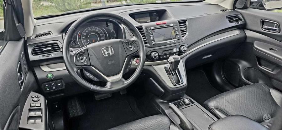 Brūns Honda CR-V 2014 Šauļi, ar dzinēja tilpumu 2.20 L un nobraukumu 240 tūkst. km par 11250 €, foto 23 vietnē AUTOMOTO.COM.LV