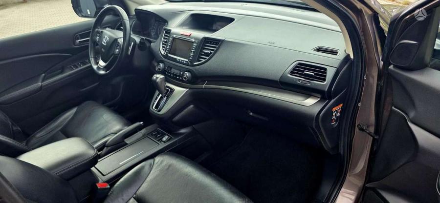 Brūns Honda CR-V 2014 Šauļi, ar dzinēja tilpumu 2.20 L un nobraukumu 240 tūkst. km par 11250 €, foto 29 vietnē AUTOMOTO.COM.LV