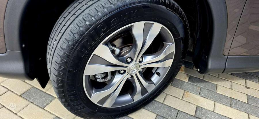 Brūns Honda CR-V 2014 Šauļi, ar dzinēja tilpumu 2.20 L un nobraukumu 240 tūkst. km par 11250 €, foto 38 vietnē AUTOMOTO.COM.LV