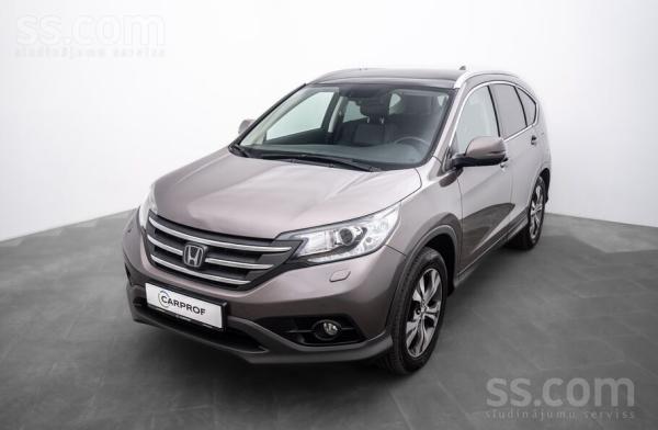 Brown Honda CR-V 2014 in Tallinn, with an engine capacity of 2.20 L and mileage of 228 thousand km for 9998 €, photo 1 on AUTOMOTO.COM.LV