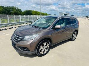 Brown Honda CR-V 2014 in Vilnius, with an engine capacity of 2.20 L and mileage of 223 thousand km for 11100 €, photo 5 on AUTOMOTO.COM.LV