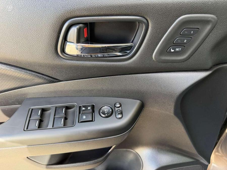 Brūns Honda CR-V 2014 Viļņa, ar dzinēja tilpumu 2.00 L un nobraukumu 100 tūkst. km par 15999 €, foto 19 vietnē AUTOMOTO.COM.LV