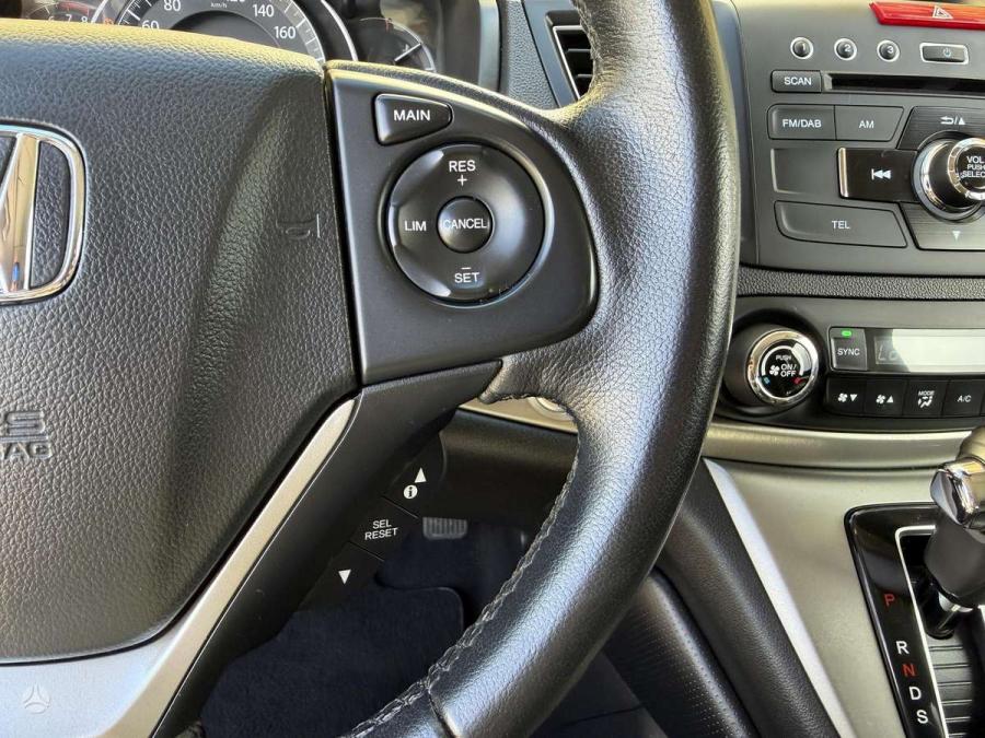 Brūns Honda CR-V 2014 Viļņa, ar dzinēja tilpumu 2.00 L un nobraukumu 100 tūkst. km par 15999 €, foto 24 vietnē AUTOMOTO.COM.LV