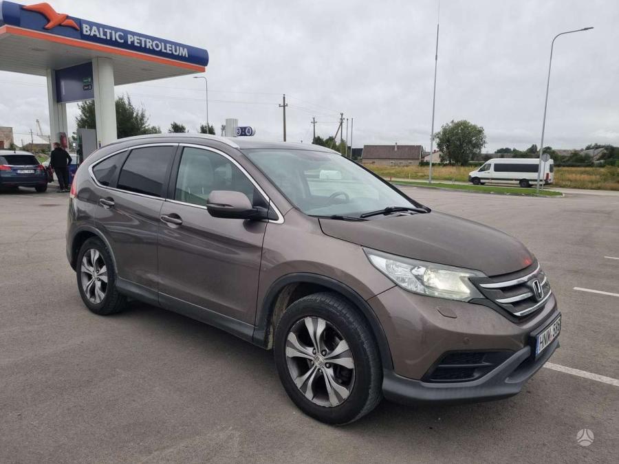 Brūns Honda CR-V 2014 Tauragė, ar dzinēja tilpumu 2.20 L un nobraukumu 170 tūkst. km par 7700 €, foto 5 vietnē AUTOMOTO.COM.LV
