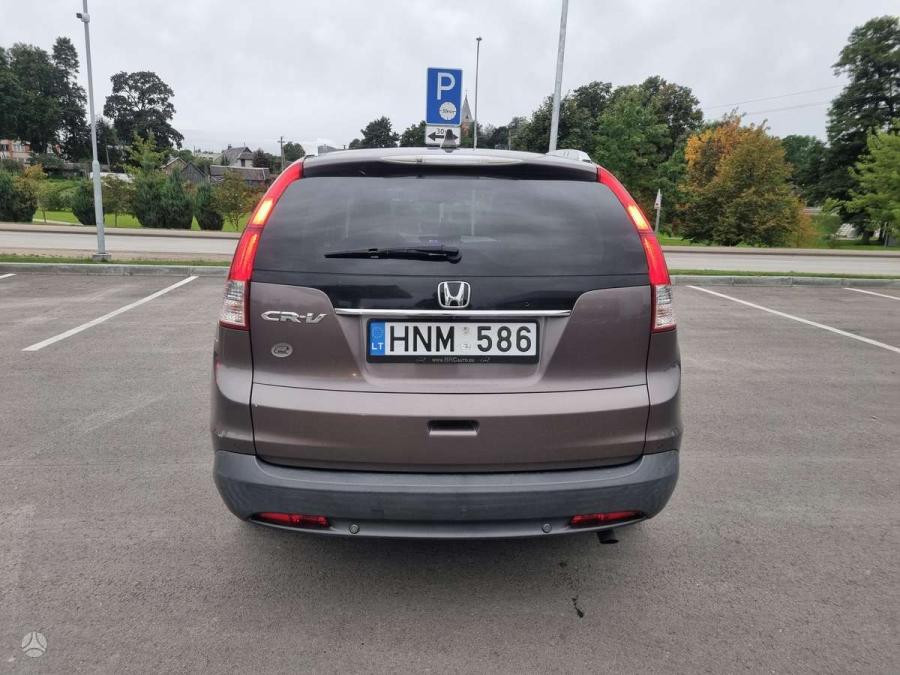 Brūns Honda CR-V 2014 Tauragė, ar dzinēja tilpumu 2.20 L un nobraukumu 170 tūkst. km par 7700 €, foto 9 vietnē AUTOMOTO.COM.LV