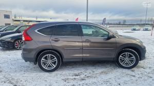 Brūns Honda CR-V 2015 Marijampole, ar dzinēja tilpumu 1.60 L un nobraukumu 330 tūkst. km par 11700 €, foto 4 vietnē AUTOMOTO.COM.LV