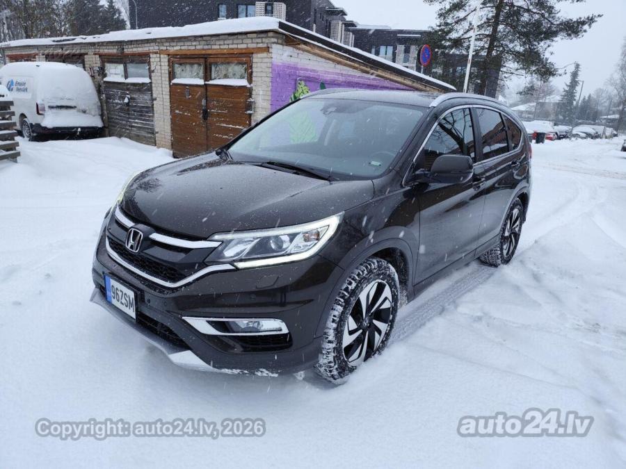 Brown Honda CR-V 2015 in Tallinn, with an engine capacity of 1.60 L and mileage of 260 thousand km for 12500 €, photo 1 on AUTOMOTO.COM.LV