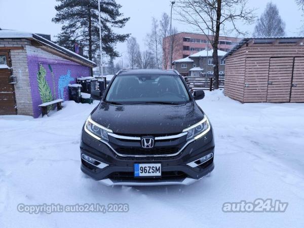 Brūns Honda CR-V 2015 Tallina, ar dzinēja tilpumu 1.60 L un nobraukumu 260 tūkst. km par 12500 €, foto 2 vietnē AUTOMOTO.COM.LV