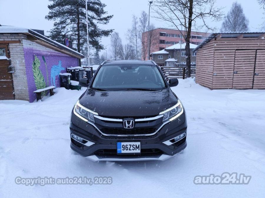 Brown Honda CR-V 2015 in Tallinn, with an engine capacity of 1.60 L and mileage of 260 thousand km for 12500 €, photo 2 on AUTOMOTO.COM.LV
