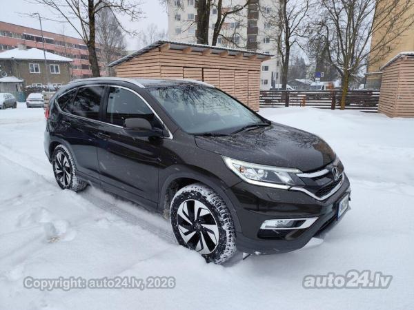 Brūns Honda CR-V 2015 Tallina, ar dzinēja tilpumu 1.60 L un nobraukumu 260 tūkst. km par 12500 €, foto 3 vietnē AUTOMOTO.COM.LV