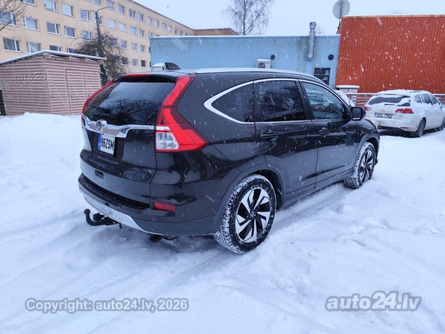 Brown Honda CR-V 2015 in Tallinn, with an engine capacity of 1.60 L and mileage of 260 thousand km for 12500 €, photo 4 on AUTOMOTO.COM.LV