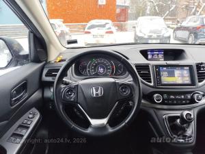 Brown Honda CR-V 2015 in Tallinn, with an engine capacity of 1.60 L and mileage of 260 thousand km for 12500 €, photo 11 on AUTOMOTO.COM.LV