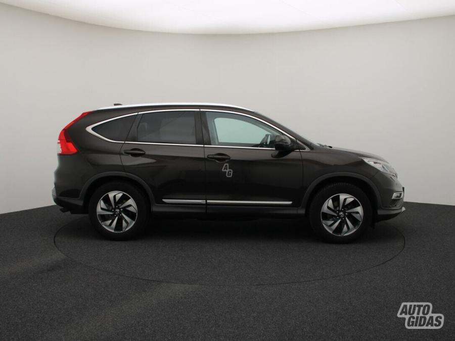 Brown Honda CR-V 2015 in Vilnius, with an engine capacity of 1.60 L and mileage of 235 thousand km for 13799 €, photo 9 on AUTOMOTO.COM.LV