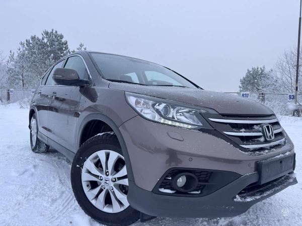 Brūns Honda CR-V 2015 Alīta, ar dzinēja tilpumu 1.60 L un nobraukumu 244 tūkst. km par 10500 €, foto 3 vietnē AUTOMOTO.COM.LV