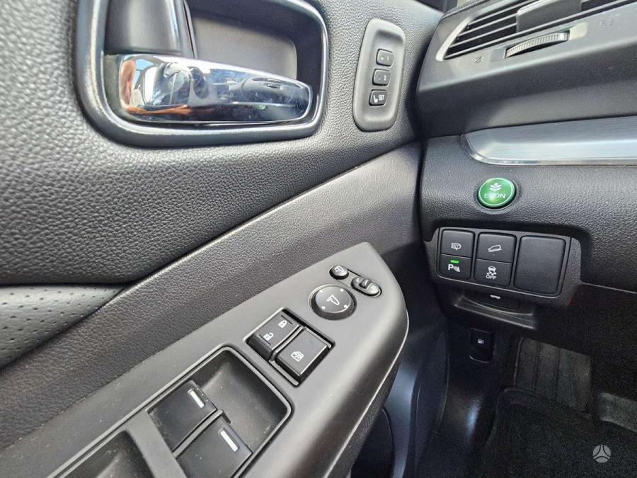 Brūns Honda CR-V 2015 Kauņa, ar dzinēja tilpumu 1.60 L un nobraukumu 166 tūkst. km par 10300 €, foto 33 vietnē AUTOMOTO.COM.LV