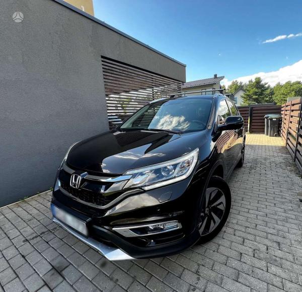 Brūns Honda CR-V 2015 Viļņa, ar dzinēja tilpumu 1.60 L un nobraukumu 165 tūkst. km par 13750 €, foto 1 vietnē AUTOMOTO.COM.LV