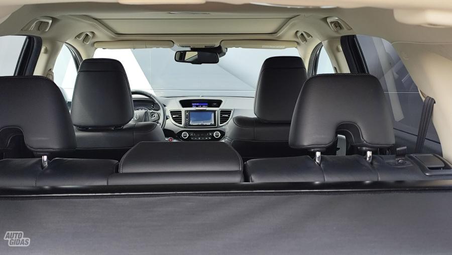 Brown Honda CR-V 2015 in Ramuciai, with an engine capacity of 1.60 L and mileage of 184 thousand km for 12950 €, photo 13 on AUTOMOTO.COM.LV