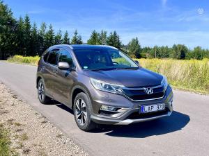 Brown Honda CR-V 2015 in Vilnius, with an engine capacity of 1.60 L and mileage of 120 thousand km for 15200 €, photo  on AUTOMOTO.COM.LV