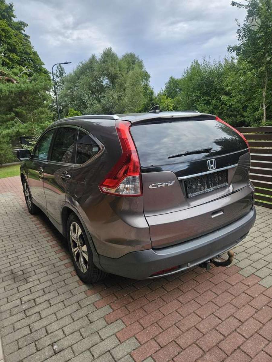 Brūns Honda CR-V 2015 Anykščiai, ar dzinēja tilpumu 2.20 L un nobraukumu 238 tūkst. km par 10500 €, foto 5 vietnē AUTOMOTO.COM.LV