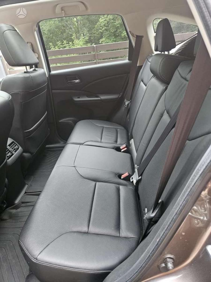 Brūns Honda CR-V 2015 Anykščiai, ar dzinēja tilpumu 2.20 L un nobraukumu 238 tūkst. km par 10500 €, foto 9 vietnē AUTOMOTO.COM.LV