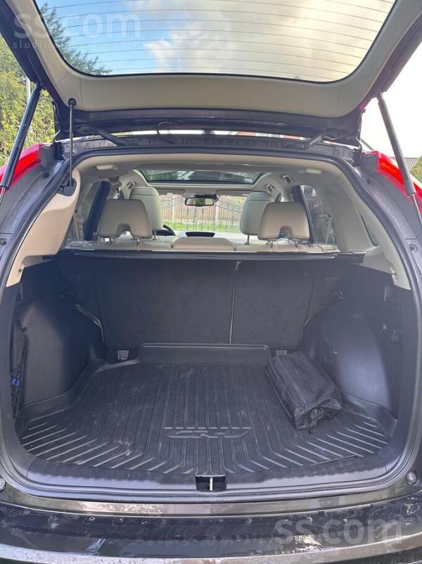 Brown Honda CR-V 2015 in Riga, with an engine capacity of 2.00 L and mileage of 195 thousand km for 13000 €, photo 5 on AUTOMOTO.COM.LV