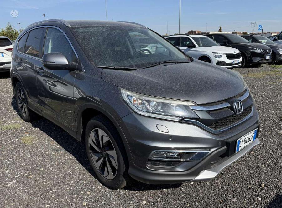 Brown Honda CR-V 2015 in Siauliai, with an engine capacity of 1.60 L and mileage of 125 thousand km for 10900 €, photo 4 on AUTOMOTO.COM.LV