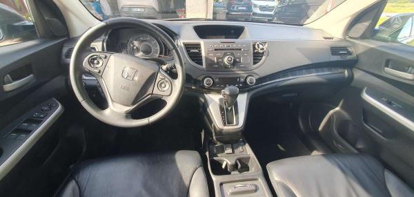 Brown Honda CR-V 2015 in Plunge, with an engine capacity of 2.35 L and mileage of 121 thousand km for 14500 €, photo 8 on AUTOMOTO.COM.LV