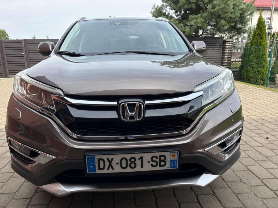 Brown Honda CR-V 2015 in Vilnius, with an engine capacity of 1.60 L and mileage of 180 thousand km for 13800 €, photo 8 on AUTOMOTO.COM.LV
