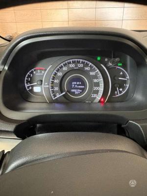 Brown Honda CR-V 2015 in Vilnius, with an engine capacity of 1.60 L and mileage of 180 thousand km for 13800 €, photo 21 on AUTOMOTO.COM.LV