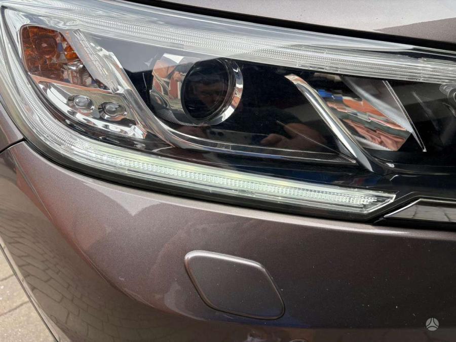 Brown Honda CR-V 2015 in Vilnius, with an engine capacity of 1.60 L and mileage of 180 thousand km for 13800 €, photo 27 on AUTOMOTO.COM.LV