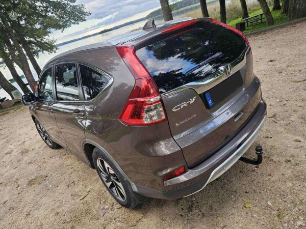 Honda CR-V 2015 Molėtai vietnē Brūns Honda CR-V 2015 Molėtai, ar dzinēja tilpumu 1.60 L un nobraukumu 150 tūkst. km par 11300 €, foto 5 vietnē AUTOMOTO.COM.LV